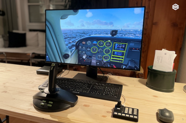 Octavi – The World’s Smallest Cockpit on Kickstarter – simFlight