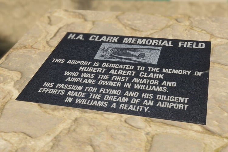 Burning Blue Design – H.A. Clark Memorial Field (KCMR) MSFS – simFlight