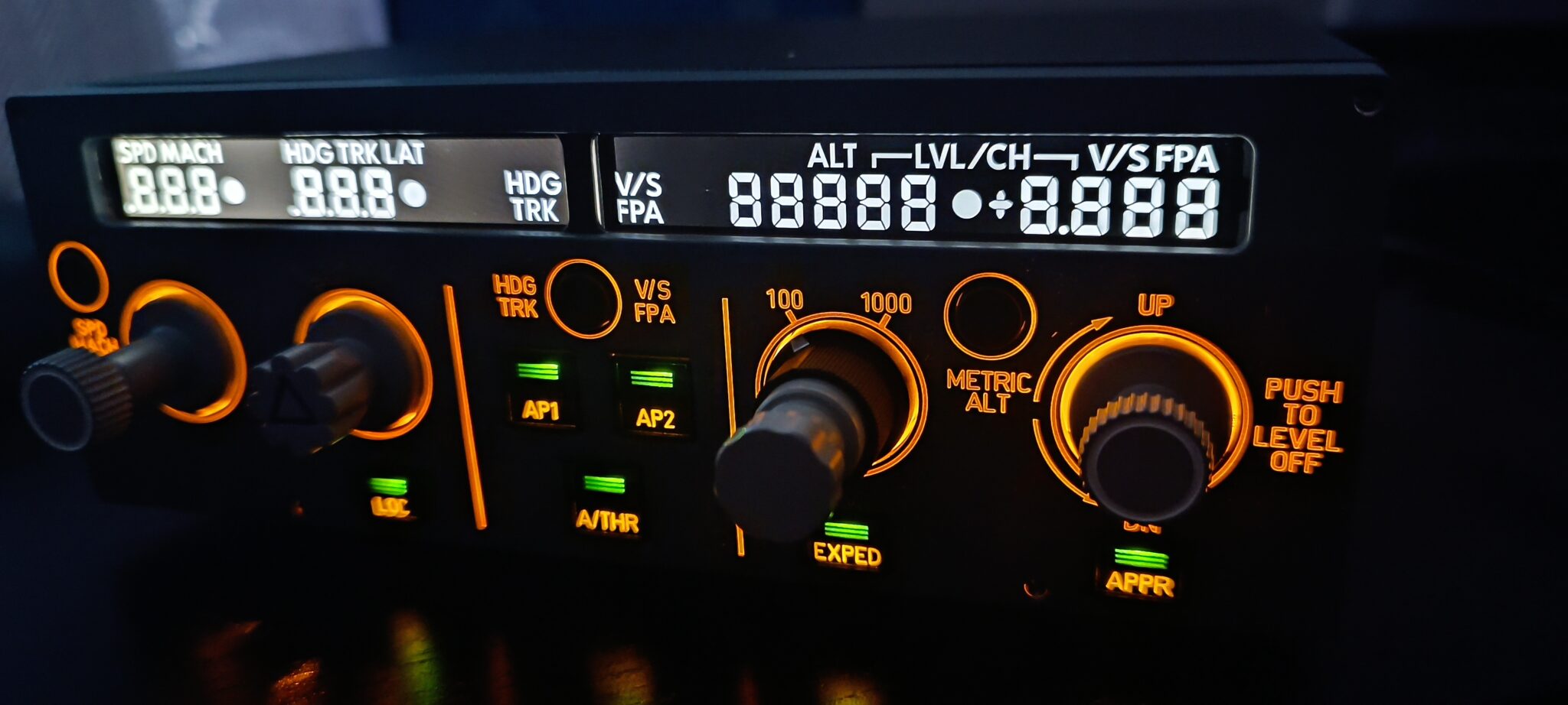 Review : miniCockpit – miniFCU for Airbus MSFS and X-Plane – simFlight