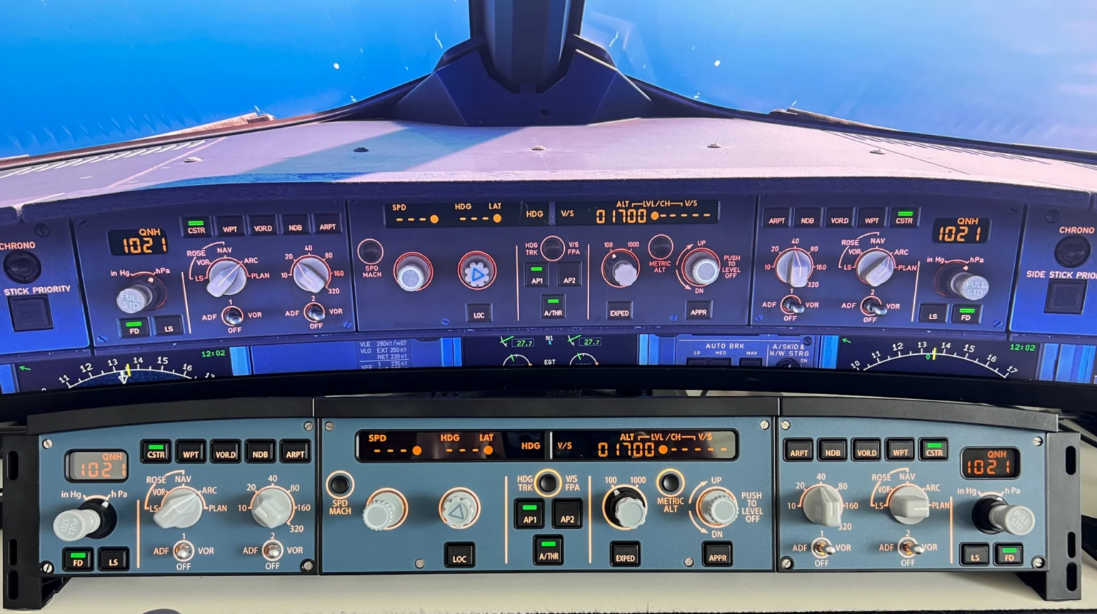 Hardware Review: Winwing EFIS Left + FCU + EFIS Right Units – simFlight